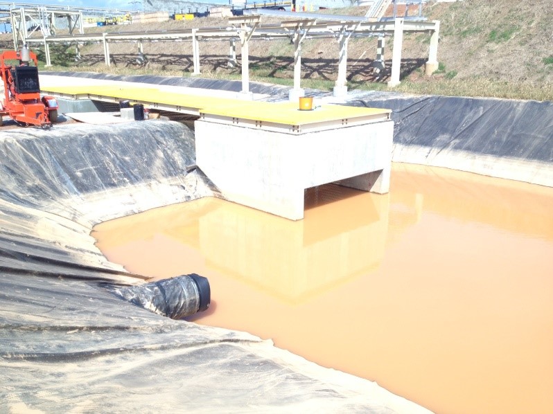 Chemical Resistance in Geomembranes | Seaman